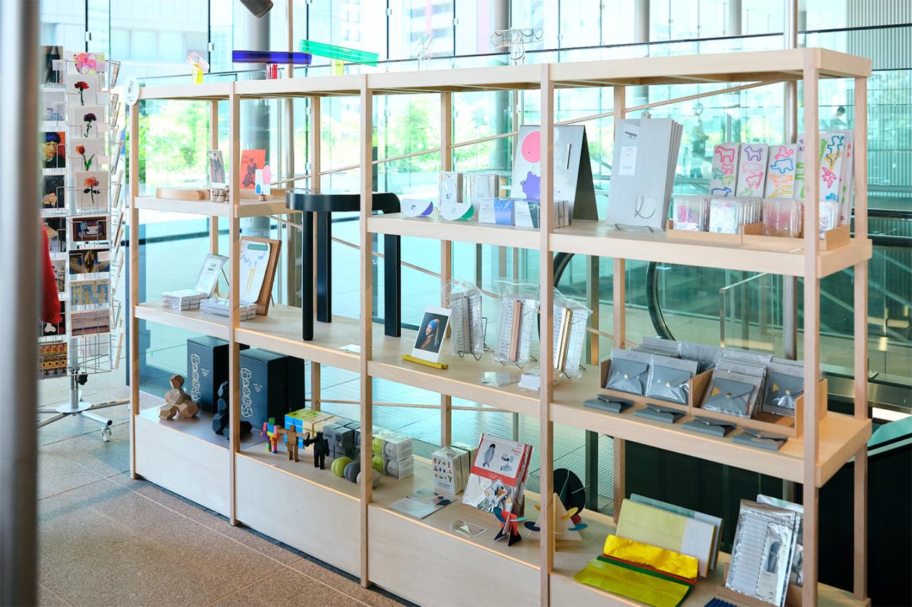 大阪中之島美術館」の「dot to dot today」はモノづくりとセンス 大阪中之島美術館」の「dot to dot today」はモノづくりとセンス